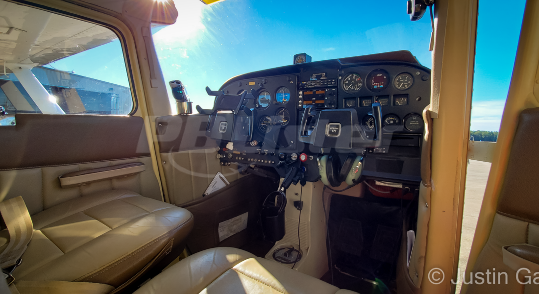 1965 CESSNA 172G SKYHAWK - PBLister